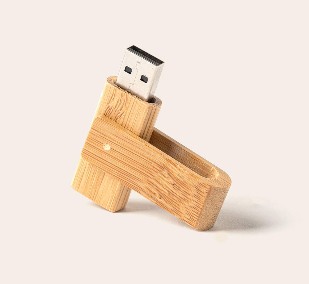4GB Bamboo USB Flash Drive | Bookblock | Custom Notebooks, Journals and ...